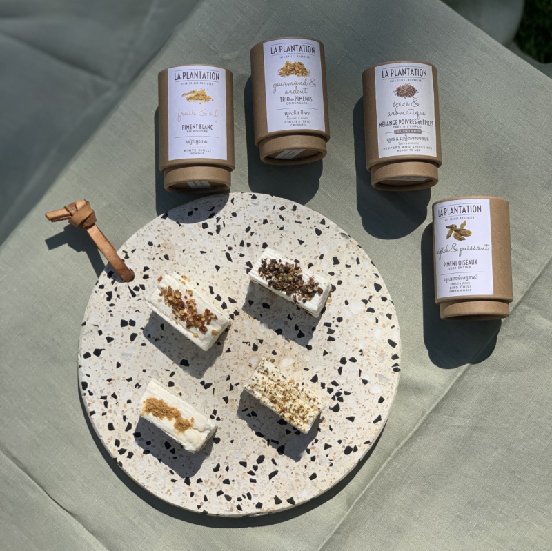 The 8 essential spices for fresh cheese - La Plantation